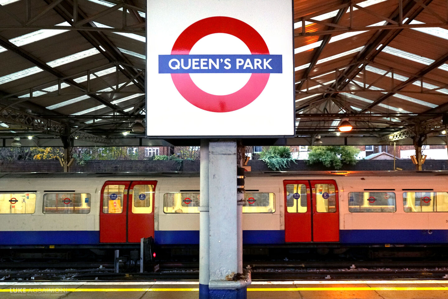 Queen's Park Station - London Photography - Tube Mapper
