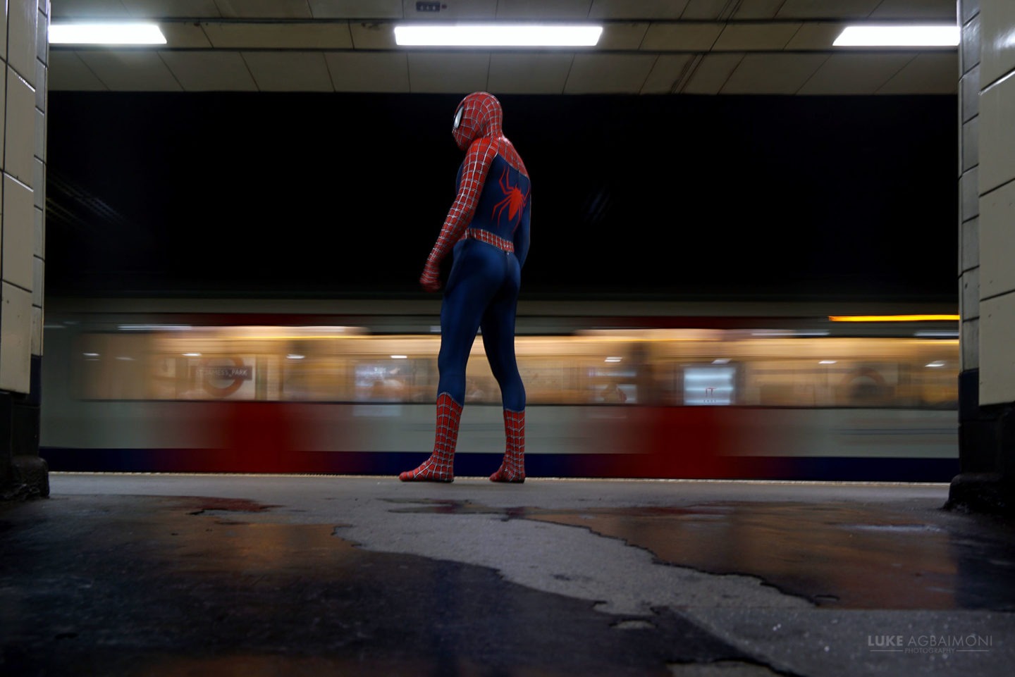 Spiderman On The London Underground - Tube Mapper