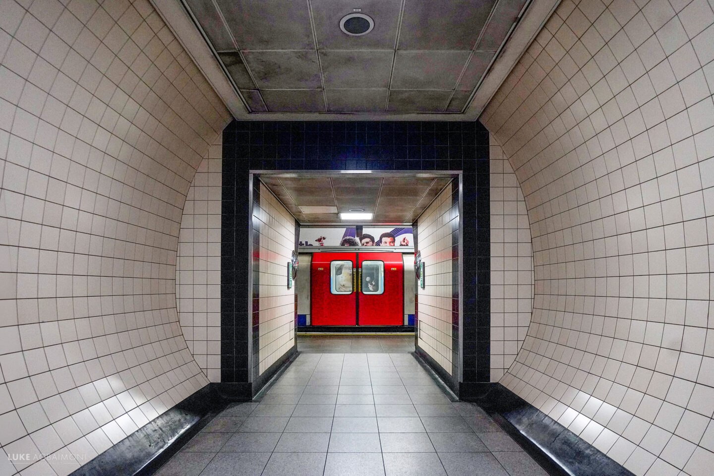 Vauxhall Tube Station - London Photography - Tubemapper