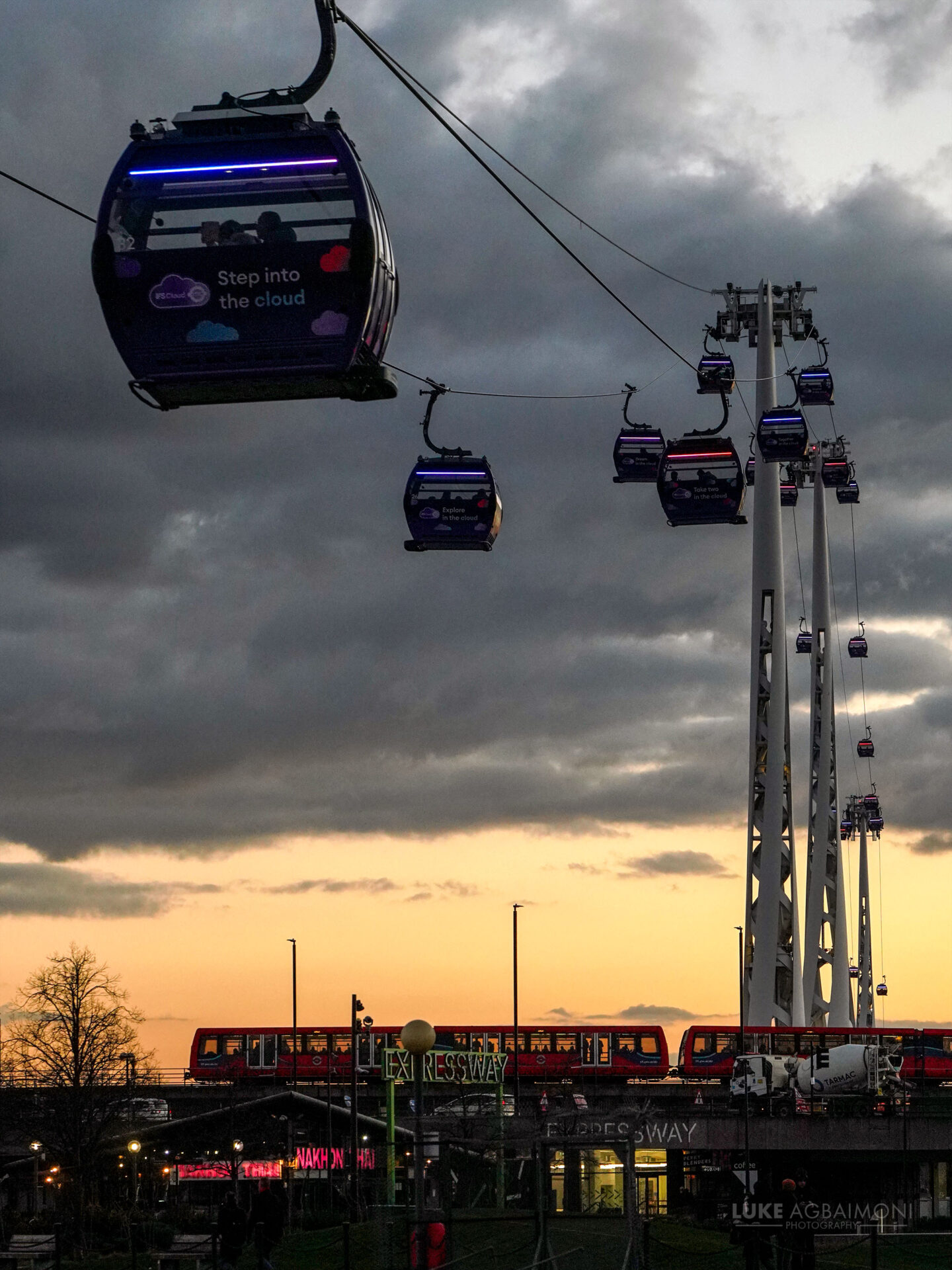 Photography of IFS Cloud - London Cable Cars - Tubemapper