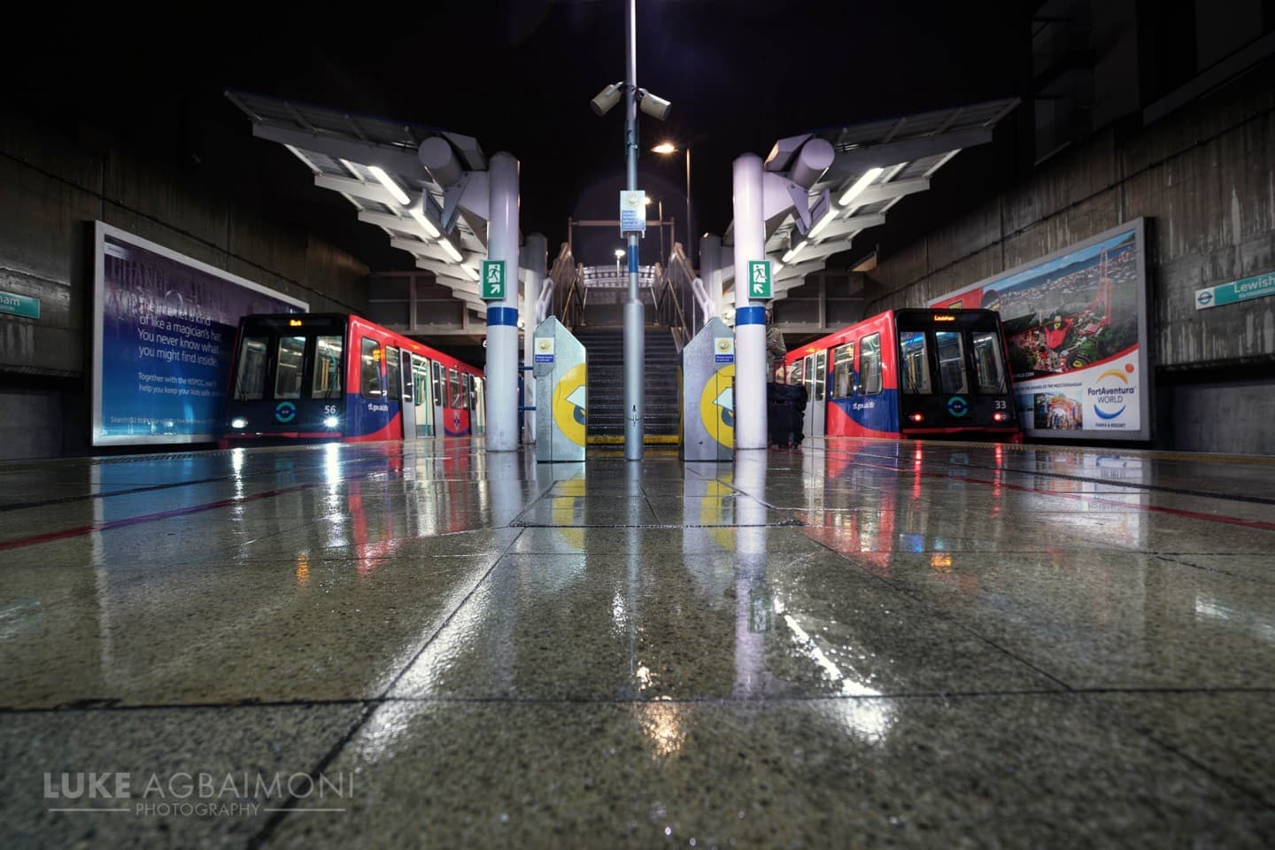 DLR Trains - London Photography - Tubemapper.com