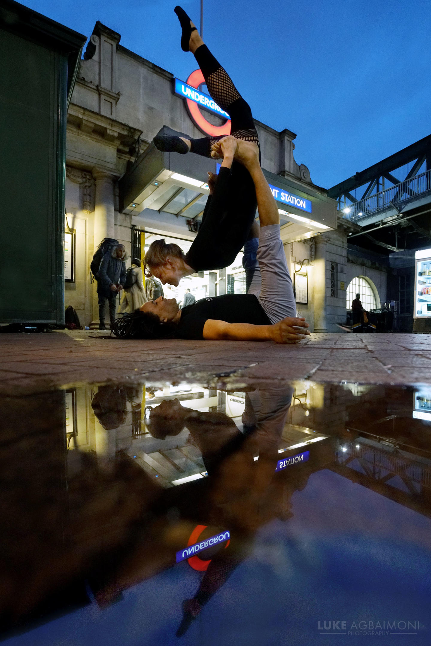 Acroyoga On The Underground Photography - Tube Mapper